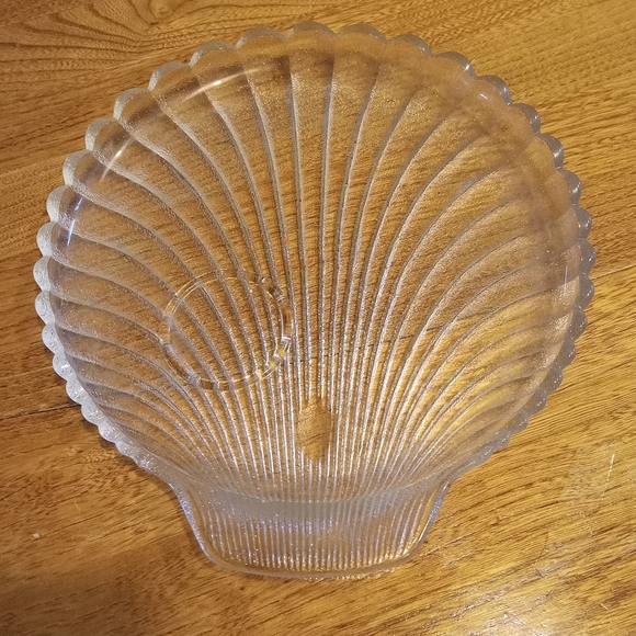 Source Unknown | Dining | Vintage Clear Glass Shell Platter Plate ...